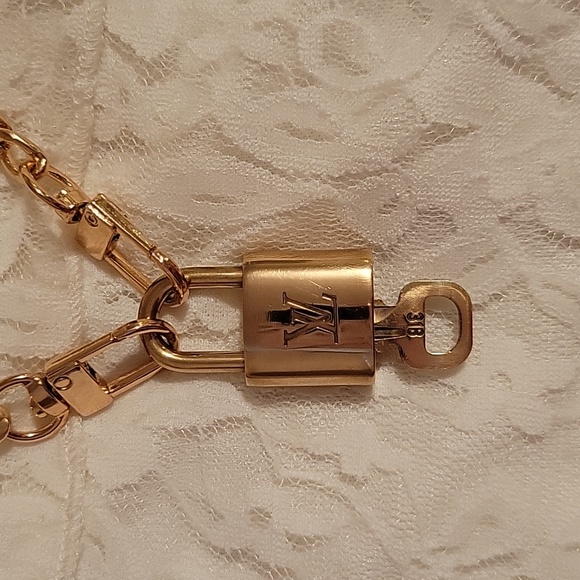Louis Vuitton | Accessories | Louis Vuitton Lock And Key With Chain38 ...
